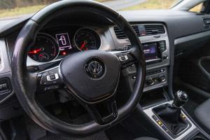 Pelēks Volkswagen Golf 2014 Viļņa, ar dzinēja tilpumu 1.97 L un nobraukumu 318 tūkst. km par 7100 €, foto 12 vietnē AUTOMOTO.COM.LV