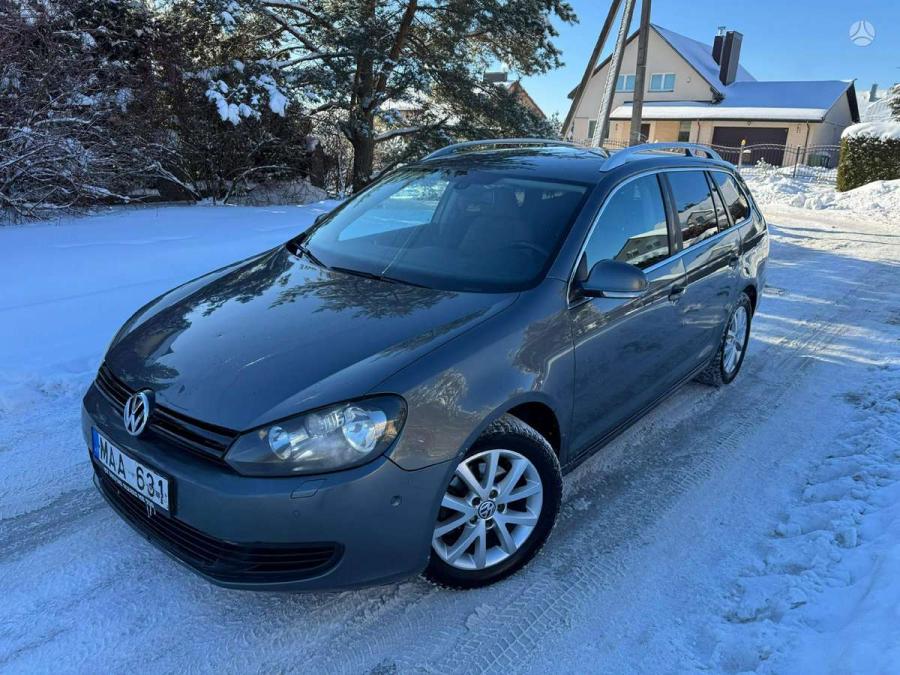 Pelēks Volkswagen Golf 2014 Viļņa, ar dzinēja tilpumu 1.60 L un nobraukumu 240 tūkst. km par 4450 €, foto 1 vietnē AUTOMOTO.COM.LV