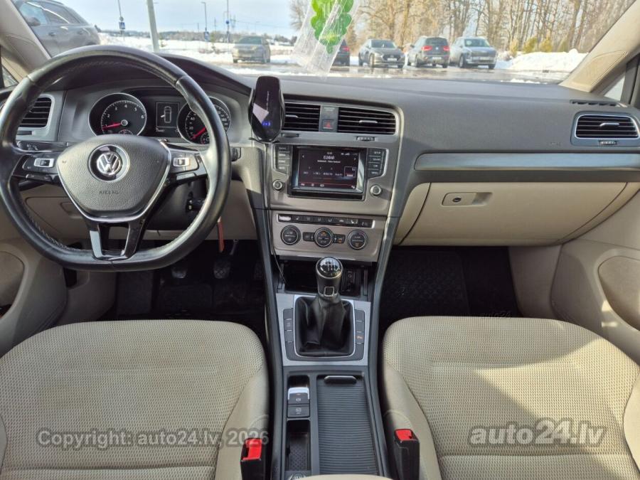 Grey Volkswagen Golf 2014 in Tallinn, with an engine capacity of 1.40 L and mileage of 236 thousand km for 5500 €, photo 10 on AUTOMOTO.COM.LV