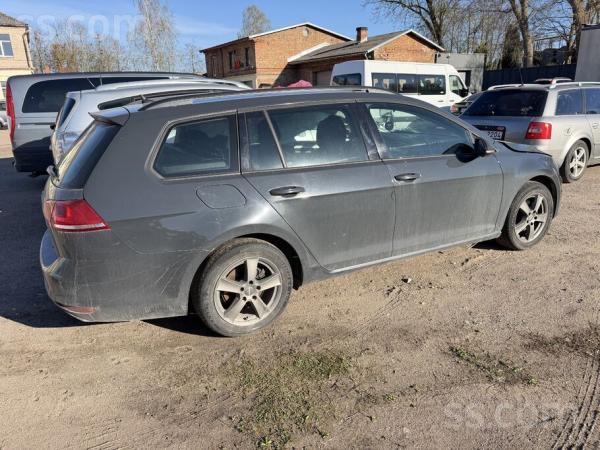 Pelēks Volkswagen Golf 2014 Daugavpils, ar dzinēja tilpumu 1.60 L un nobraukumu 0 tūkst. km par 2300 €, foto 2 vietnē AUTOMOTO.COM.LV