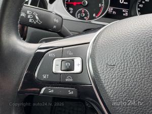 Grey Volkswagen Golf 2014 in Tallinn, with an engine capacity of 2.00 L and mileage of 280 thousand km for 5999 €, photo 12 on AUTOMOTO.COM.LV