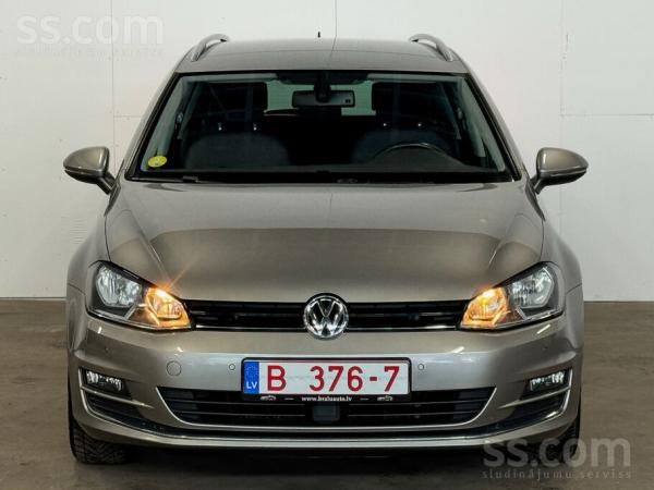 Grey Volkswagen Golf 2014 in Jurmala, with an engine capacity of 1.60 L and mileage of 226 thousand km for 7450 €, photo 3 on AUTOMOTO.COM.LV