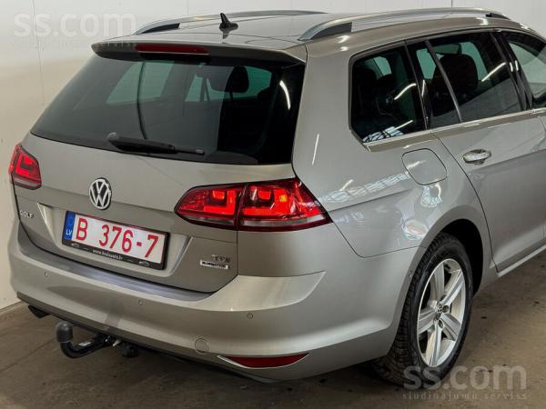 Grey Volkswagen Golf 2014 in Jurmala, with an engine capacity of 1.60 L and mileage of 226 thousand km for 7450 €, photo 9 on AUTOMOTO.COM.LV