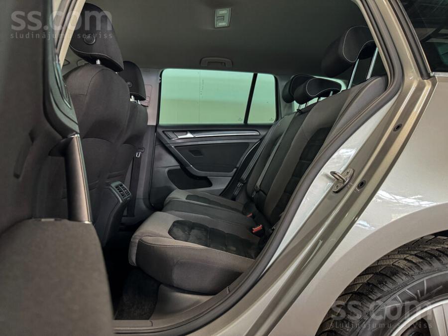 Grey Volkswagen Golf 2014 in Jurmala, with an engine capacity of 1.60 L and mileage of 226 thousand km for 7450 €, photo 18 on AUTOMOTO.COM.LV