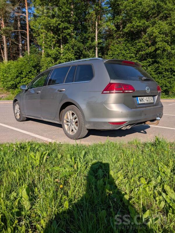 Pelēks Volkswagen Golf 2014 Rīga, ar dzinēja tilpumu 2.00 L un nobraukumu 254 tūkst. km par 5700 €, foto 4 vietnē AUTOMOTO.COM.LV