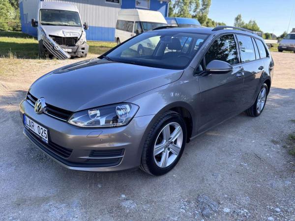 Pelēks Volkswagen Golf 2014 Gargždai, ar dzinēja tilpumu 1.60 L un nobraukumu 279 tūkst. km par 6199 €, foto 1 vietnē AUTOMOTO.COM.LV