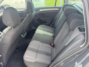 Grey Volkswagen Golf 2014 in Kaunas, with an engine capacity of 1.60 L and mileage of 219 thousand km for 5350 €, photo 10 on AUTOMOTO.COM.LV