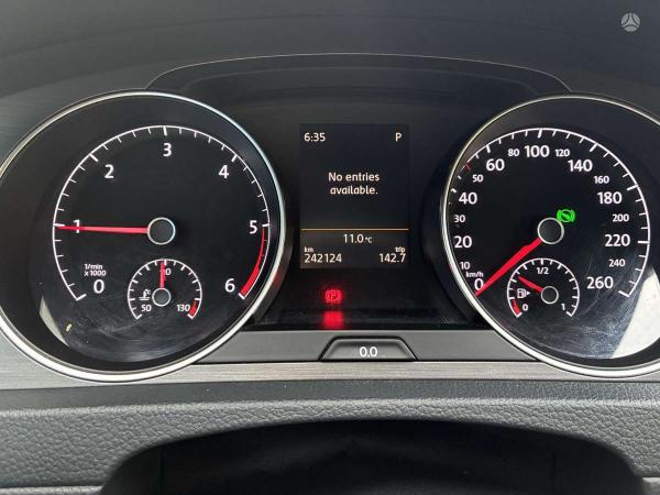 Pelēks Volkswagen Golf 2014 Kauņa, ar dzinēja tilpumu 1.60 L un nobraukumu 242 tūkst. km par 6700 €, foto 9 vietnē AUTOMOTO.COM.LV