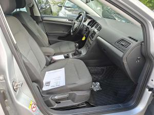 Pelēks Volkswagen Golf 2014 Viļņa, ar dzinēja tilpumu 1.60 L un nobraukumu 292 tūkst. km par 4300 €, foto 13 vietnē AUTOMOTO.COM.LV