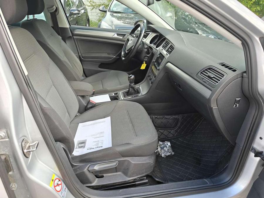 Pelēks Volkswagen Golf 2014 Viļņa, ar dzinēja tilpumu 1.60 L un nobraukumu 292 tūkst. km par 4300 €, foto 13 vietnē AUTOMOTO.COM.LV