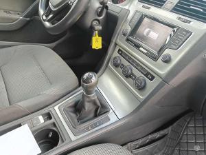 Pelēks Volkswagen Golf 2014 Viļņa, ar dzinēja tilpumu 1.60 L un nobraukumu 292 tūkst. km par 4300 €, foto 14 vietnē AUTOMOTO.COM.LV