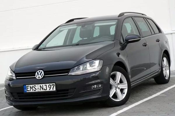 Pelēks Volkswagen Golf 2014 Rīga, ar dzinēja tilpumu 1.60 L un nobraukumu 165 tūkst. km par 7700 €, foto 2 vietnē AUTOMOTO.COM.LV