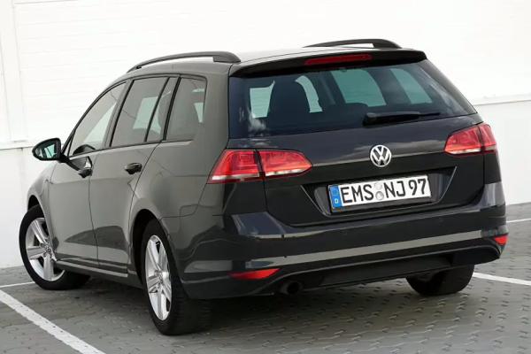 Pelēks Volkswagen Golf 2014 Rīga, ar dzinēja tilpumu 1.60 L un nobraukumu 165 tūkst. km par 7700 €, foto 5 vietnē AUTOMOTO.COM.LV