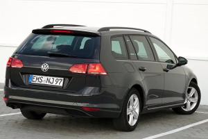 Pelēks Volkswagen Golf 2014 Rīga, ar dzinēja tilpumu 1.60 L un nobraukumu 165 tūkst. km par 7700 €, foto 7 vietnē AUTOMOTO.COM.LV