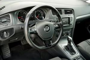 Pelēks Volkswagen Golf 2014 Rīga, ar dzinēja tilpumu 1.60 L un nobraukumu 165 tūkst. km par 7700 €, foto 12 vietnē AUTOMOTO.COM.LV
