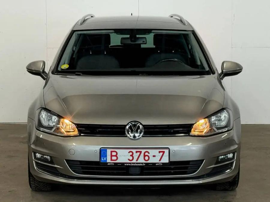 Pelēks Volkswagen Golf 2014 Jūrmala, ar dzinēja tilpumu 1.60 L un nobraukumu 226 tūkst. km par 7450 €, foto 5 vietnē AUTOMOTO.COM.LV