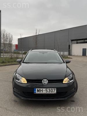 Pelēks Volkswagen Golf 2014 Rīga, ar dzinēja tilpumu 1.60 L un nobraukumu 294 tūkst. km par 4550 €, foto 3 vietnē AUTOMOTO.COM.LV