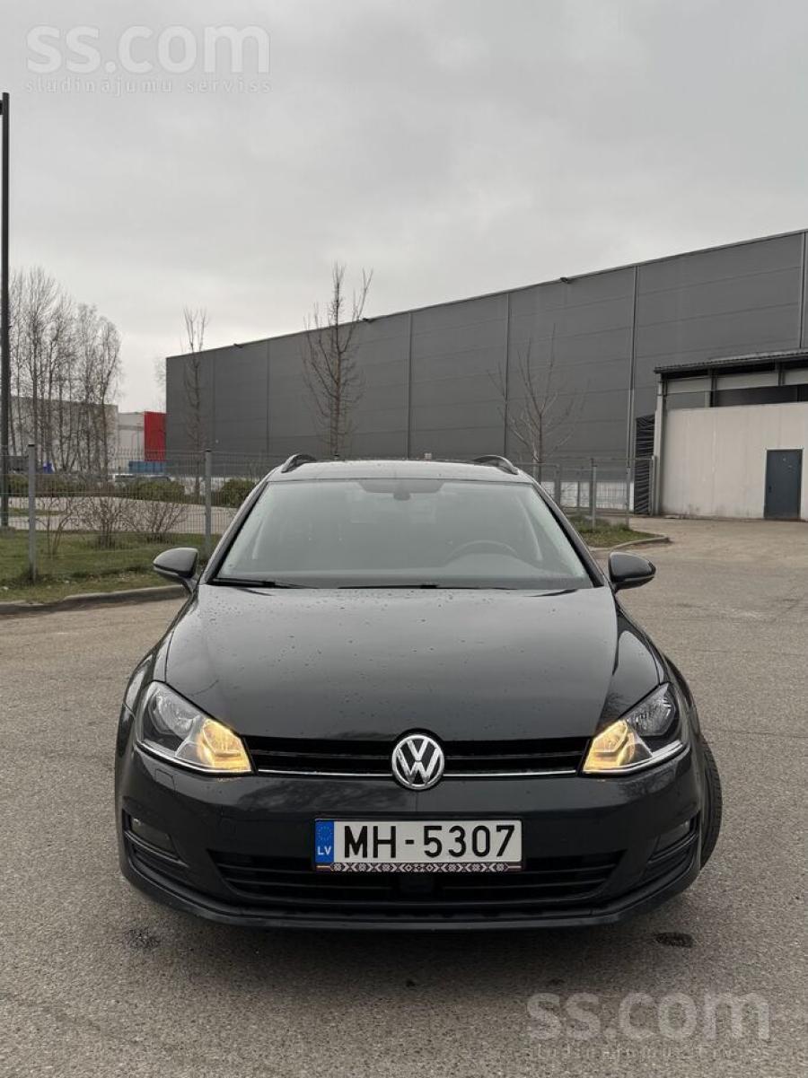Pelēks Volkswagen Golf 2014 Rīga, ar dzinēja tilpumu 1.60 L un nobraukumu 294 tūkst. km par 4550 €, foto 3 vietnē AUTOMOTO.COM.LV