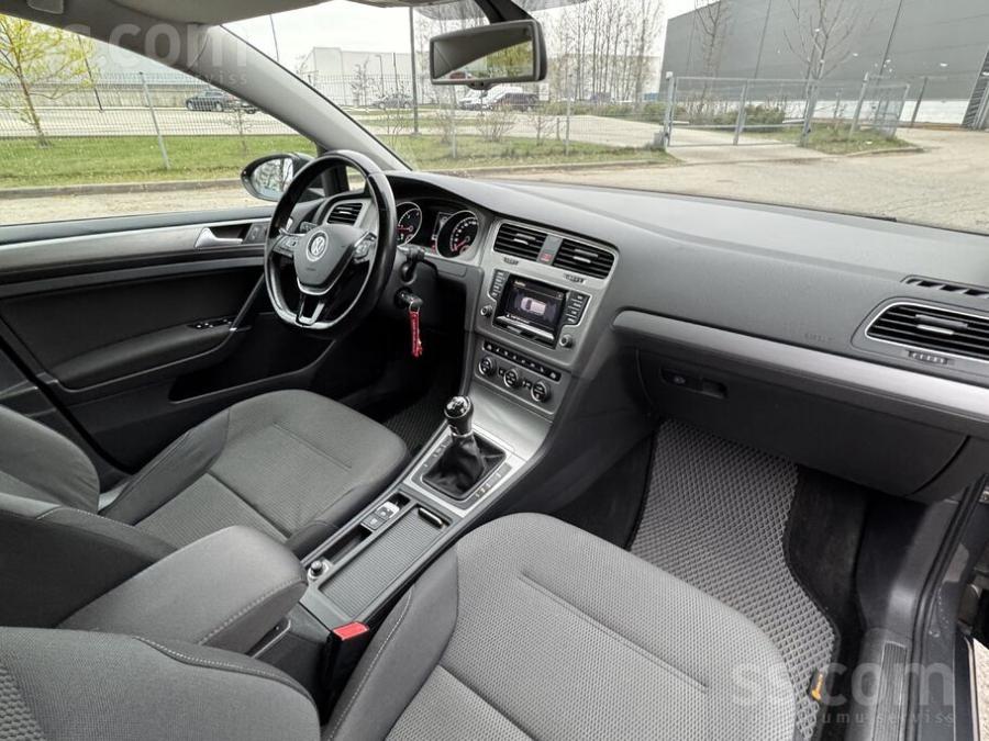 Pelēks Volkswagen Golf 2014 Rīga, ar dzinēja tilpumu 1.60 L un nobraukumu 294 tūkst. km par 4550 €, foto 13 vietnē AUTOMOTO.COM.LV