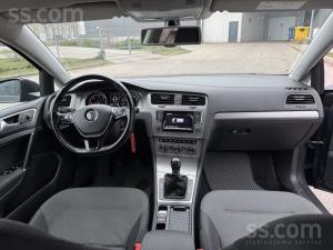 Pelēks Volkswagen Golf 2014 Rīga, ar dzinēja tilpumu 1.60 L un nobraukumu 294 tūkst. km par 4550 €, foto 14 vietnē AUTOMOTO.COM.LV