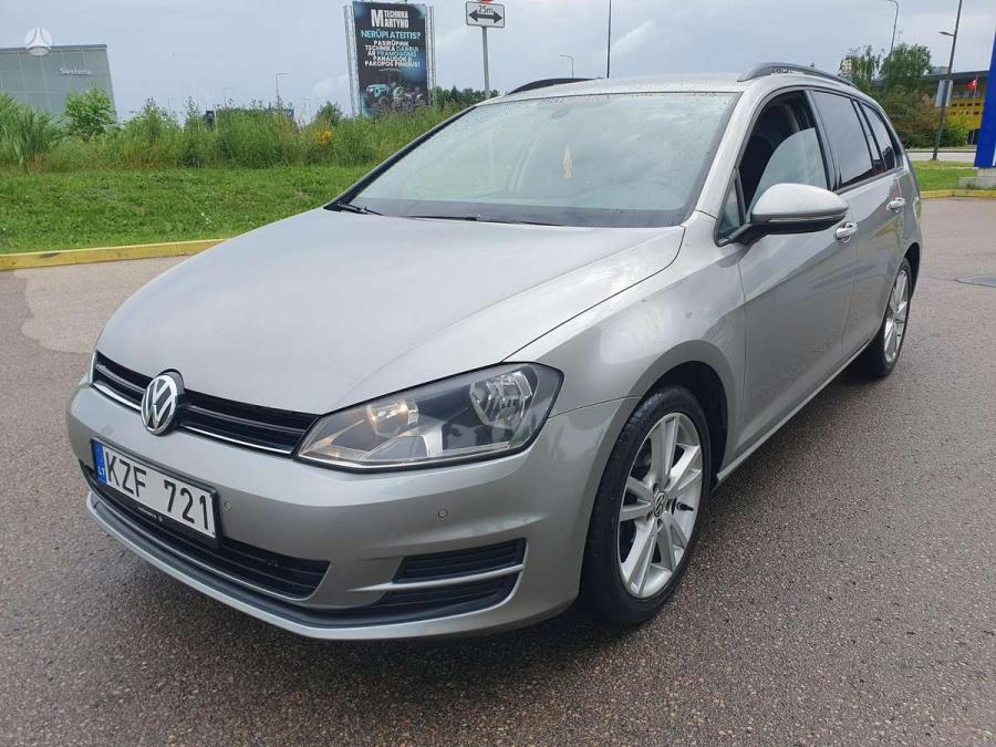 Grey Volkswagen Golf 2014 in Kaunas, with an engine capacity of 1.60 L and mileage of 335 thousand km for 5600 €, photo 1 on AUTOMOTO.COM.LV