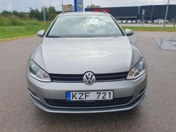 Pelēks Volkswagen Golf 2014 Kauņa, ar dzinēja tilpumu 1.60 L un nobraukumu 335 tūkst. km par 5600 €, foto 2 vietnē AUTOMOTO.COM.LV