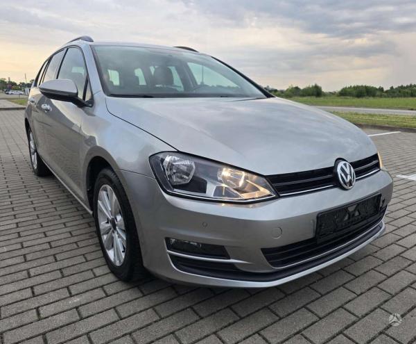 Grey Volkswagen Golf 2014 in Panevezys, with an engine capacity of 1.60 L and mileage of 193 thousand km for 4999 €, photo 7 on AUTOMOTO.COM.LV