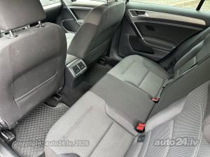 Pelēks Volkswagen Golf 2014 Tallina, ar dzinēja tilpumu 2.00 L un nobraukumu 391 tūkst. km par 5999 €, foto 11 vietnē AUTOMOTO.COM.LV