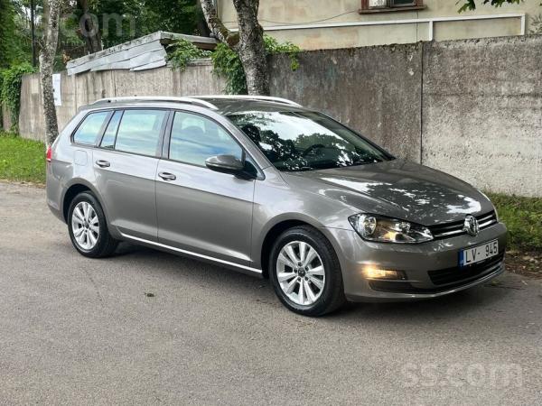 Grey Volkswagen Golf 2014 in Riga, with an engine capacity of 2.00 L and mileage of 0 thousand km for 5899 €, photo 7 on AUTOMOTO.COM.LV