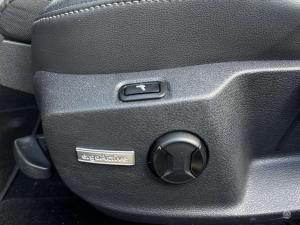 Pelēks Volkswagen Golf 2014 Viļņa, ar dzinēja tilpumu 2.00 L un nobraukumu 315 tūkst. km par 6499 €, foto 11 vietnē AUTOMOTO.COM.LV