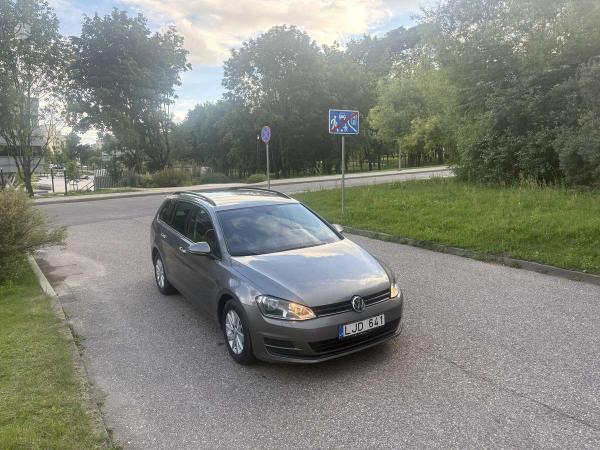 Pelēks Volkswagen Golf 2014 Viļņa, ar dzinēja tilpumu 1.40 L un nobraukumu 245 tūkst. km par 5499 €, foto 1 vietnē AUTOMOTO.COM.LV