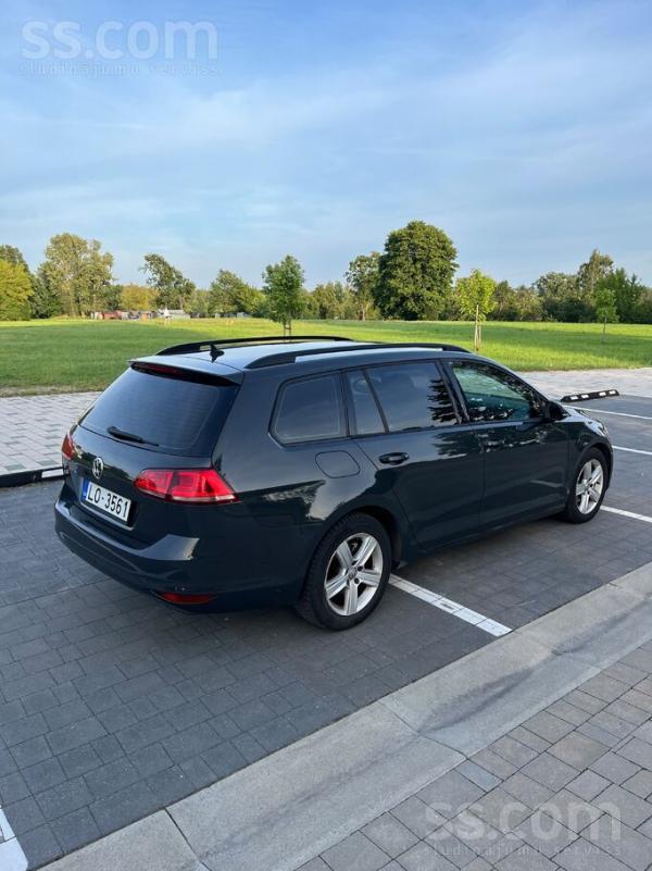 Grey Volkswagen Golf 2014 in Riga, with an engine capacity of 1.60 L and mileage of 260 thousand km for 6000 €, photo 4 on AUTOMOTO.COM.LV