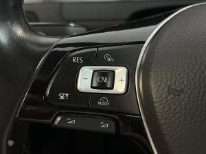 Grey Volkswagen Golf 2014 in Kaunas, with an engine capacity of 1.60 L and mileage of 242 thousand km for 7399 €, photo 20 on AUTOMOTO.COM.LV