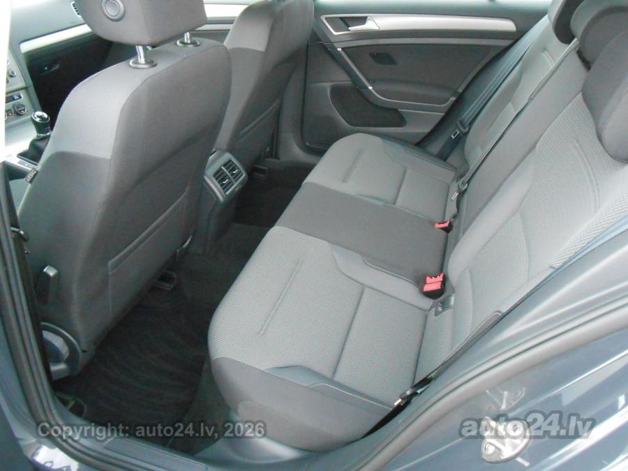 Pelēks Volkswagen Golf 2014 Viljandi, ar dzinēja tilpumu 1.20 L un nobraukumu 199 tūkst. km par 6490 €, foto 10 vietnē AUTOMOTO.COM.LV