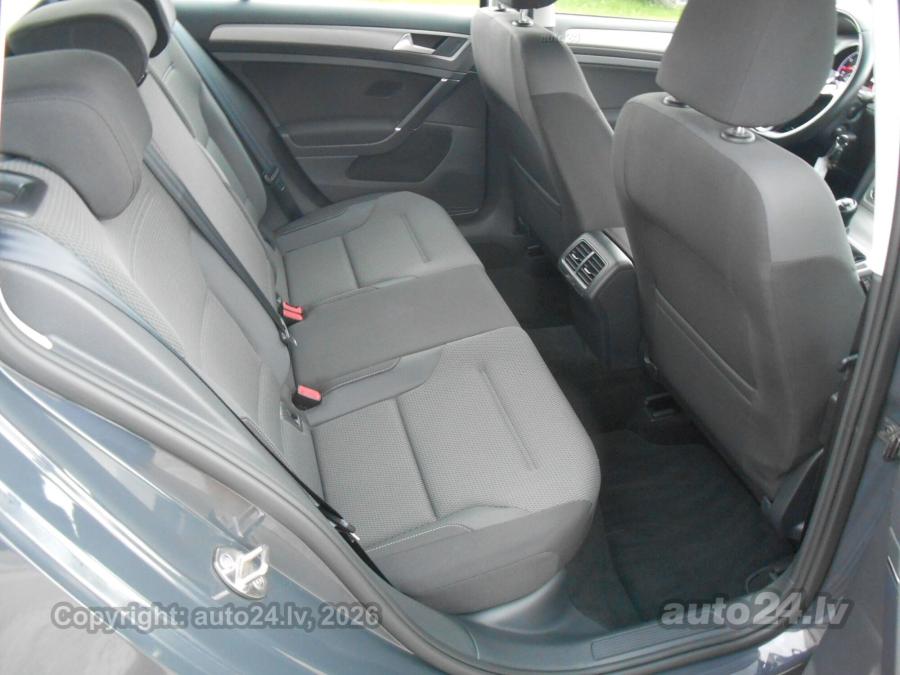 Pelēks Volkswagen Golf 2014 Viljandi, ar dzinēja tilpumu 1.20 L un nobraukumu 199 tūkst. km par 6490 €, foto 12 vietnē AUTOMOTO.COM.LV