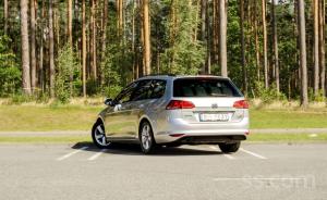 Grey Volkswagen Golf 2014 in Riga, with an engine capacity of 1.60 L and mileage of 362 thousand km for 4290 €, photo 9 on AUTOMOTO.COM.LV