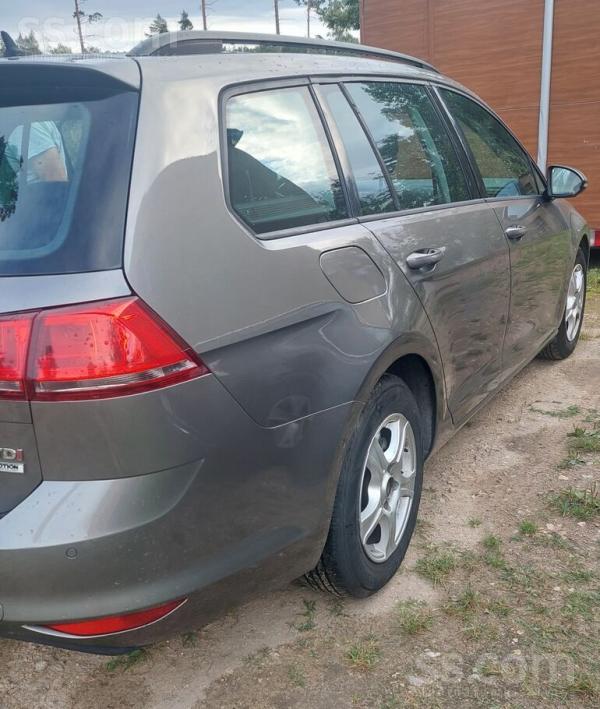 Pelēks Volkswagen Golf 2014 Rīga, ar dzinēja tilpumu 1.60 L un nobraukumu 293 tūkst. km par 5900 €, foto 6 vietnē AUTOMOTO.COM.LV