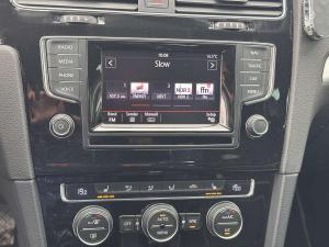 Grey Volkswagen Golf 2014 in Jonava, with an engine capacity of 1.97 L and mileage of 150 thousand km for 6750 €, photo 20 on AUTOMOTO.COM.LV