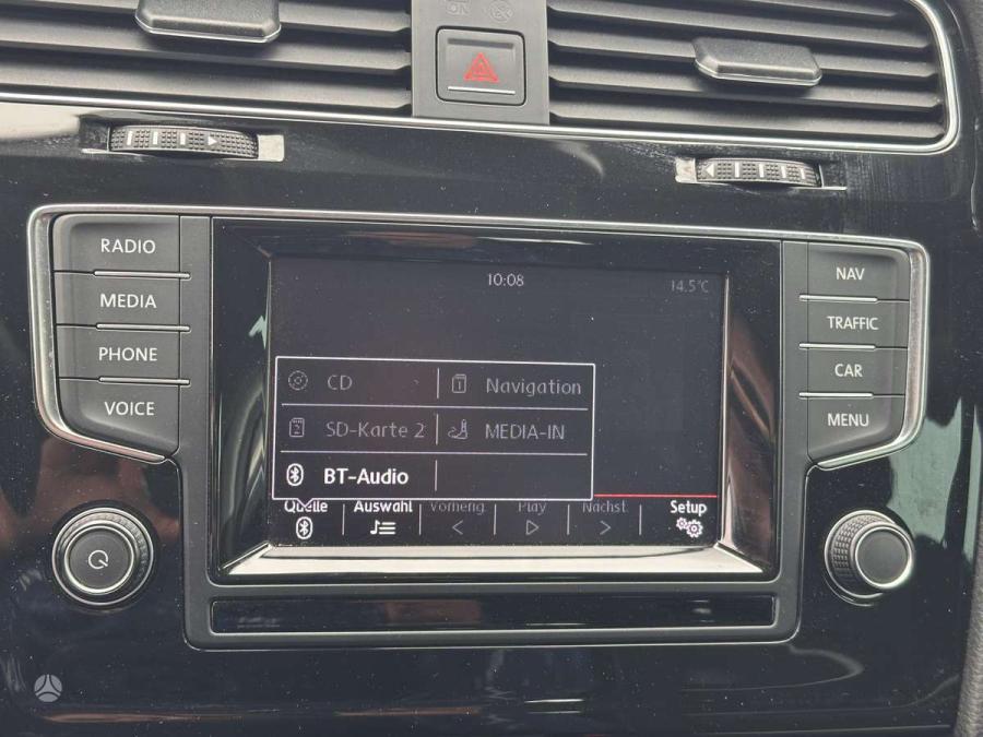 Grey Volkswagen Golf 2014 in Jonava, with an engine capacity of 1.97 L and mileage of 150 thousand km for 6750 €, photo 22 on AUTOMOTO.COM.LV