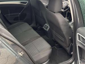 Grey Volkswagen Golf 2014 in Jonava, with an engine capacity of 1.97 L and mileage of 150 thousand km for 6750 €, photo 25 on AUTOMOTO.COM.LV
