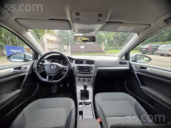 Grey Volkswagen Golf 2014 in Riga, with an engine capacity of 1.60 L and mileage of 328 thousand km for 3195 €, photo 6 on AUTOMOTO.COM.LV