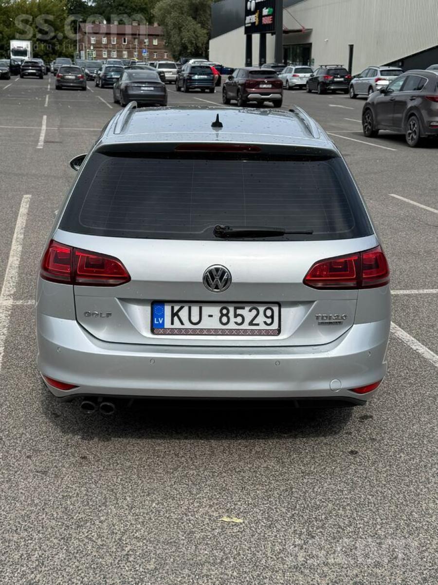 Pelēks Volkswagen Golf 2014 Rīga, ar dzinēja tilpumu 2.00 L un nobraukumu 353 tūkst. km par 6500 €, foto 5 vietnē AUTOMOTO.COM.LV