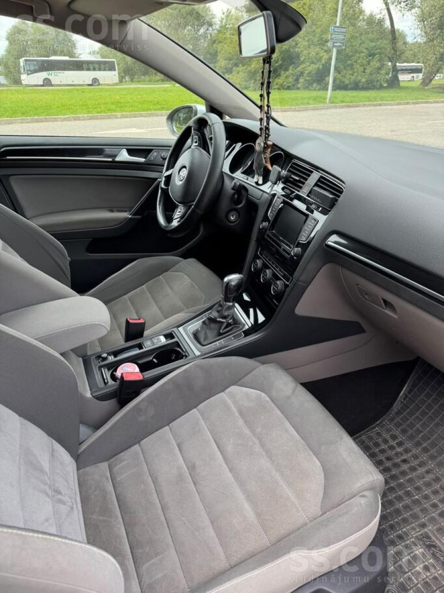 Pelēks Volkswagen Golf 2014 Rīga, ar dzinēja tilpumu 2.00 L un nobraukumu 353 tūkst. km par 6500 €, foto 10 vietnē AUTOMOTO.COM.LV
