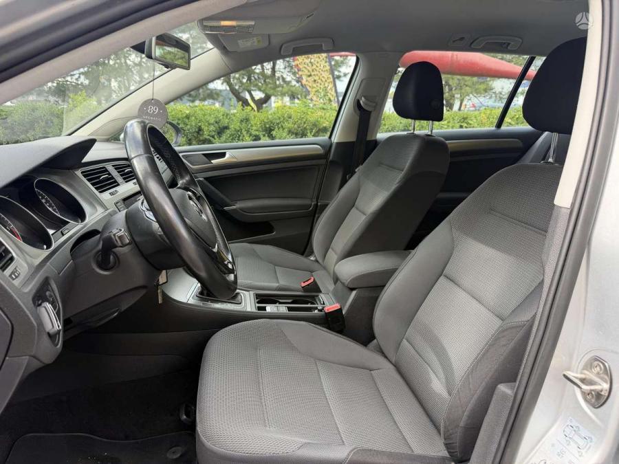 Pelēks Volkswagen Golf 2014 Kauņa, ar dzinēja tilpumu 1.60 L un nobraukumu 300 tūkst. km par 5700 €, foto 10 vietnē AUTOMOTO.COM.LV