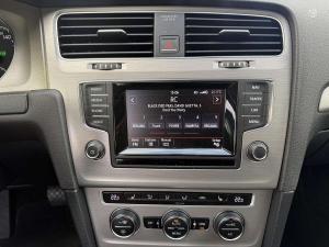 Pelēks Volkswagen Golf 2014 Kauņa, ar dzinēja tilpumu 1.60 L un nobraukumu 300 tūkst. km par 5700 €, foto 16 vietnē AUTOMOTO.COM.LV