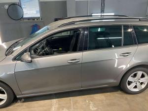 Grey Volkswagen Golf 2014 in Vilnius, with an engine capacity of 1.40 L and mileage of 237 thousand km for 5500 €, photo 4 on AUTOMOTO.COM.LV