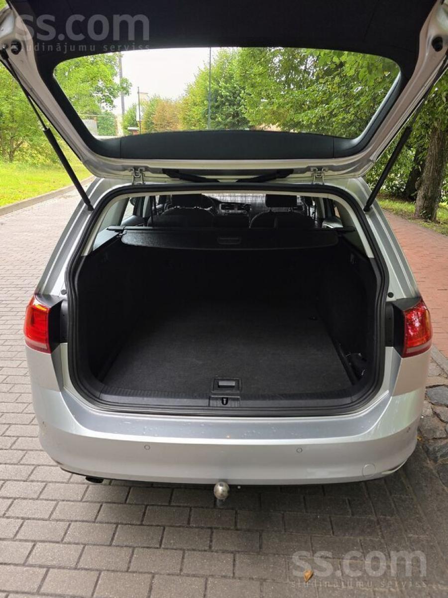 Pelēks Volkswagen Golf 2014 Bauska, ar dzinēja tilpumu 1.60 L un nobraukumu 263 tūkst. km par 5790 €, foto 9 vietnē AUTOMOTO.COM.LV