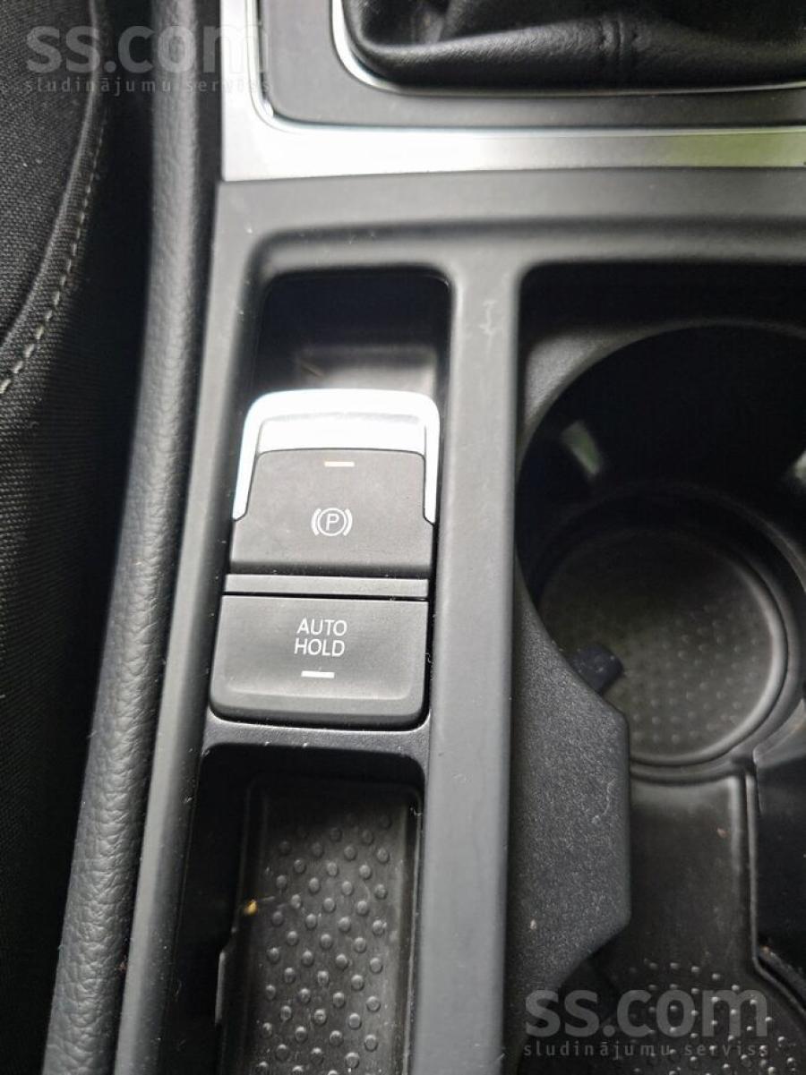 Pelēks Volkswagen Golf 2014 Bauska, ar dzinēja tilpumu 1.60 L un nobraukumu 263 tūkst. km par 5790 €, foto 18 vietnē AUTOMOTO.COM.LV