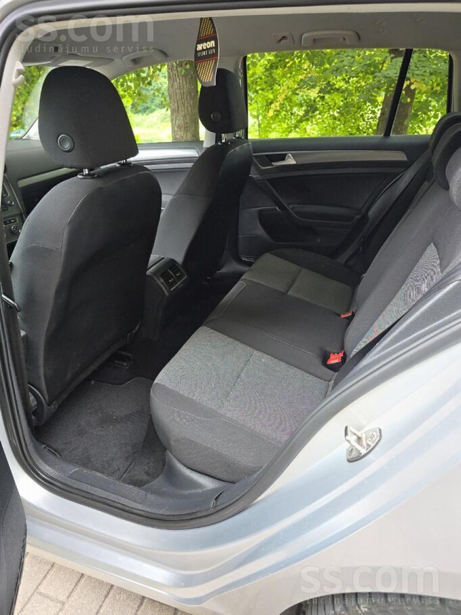 Pelēks Volkswagen Golf 2014 Bauska, ar dzinēja tilpumu 1.60 L un nobraukumu 263 tūkst. km par 5790 €, foto 19 vietnē AUTOMOTO.COM.LV