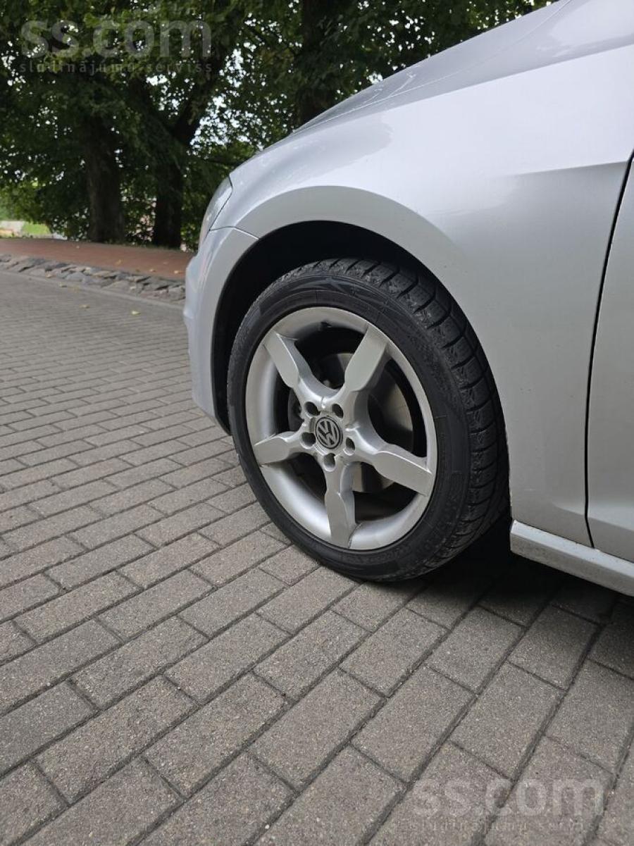 Pelēks Volkswagen Golf 2014 Bauska, ar dzinēja tilpumu 1.60 L un nobraukumu 263 tūkst. km par 5790 €, foto 22 vietnē AUTOMOTO.COM.LV